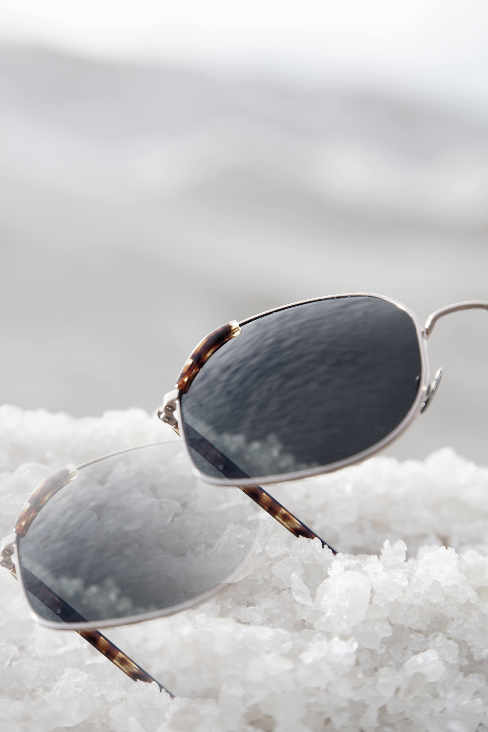 Binoclar - Waiting for the sun